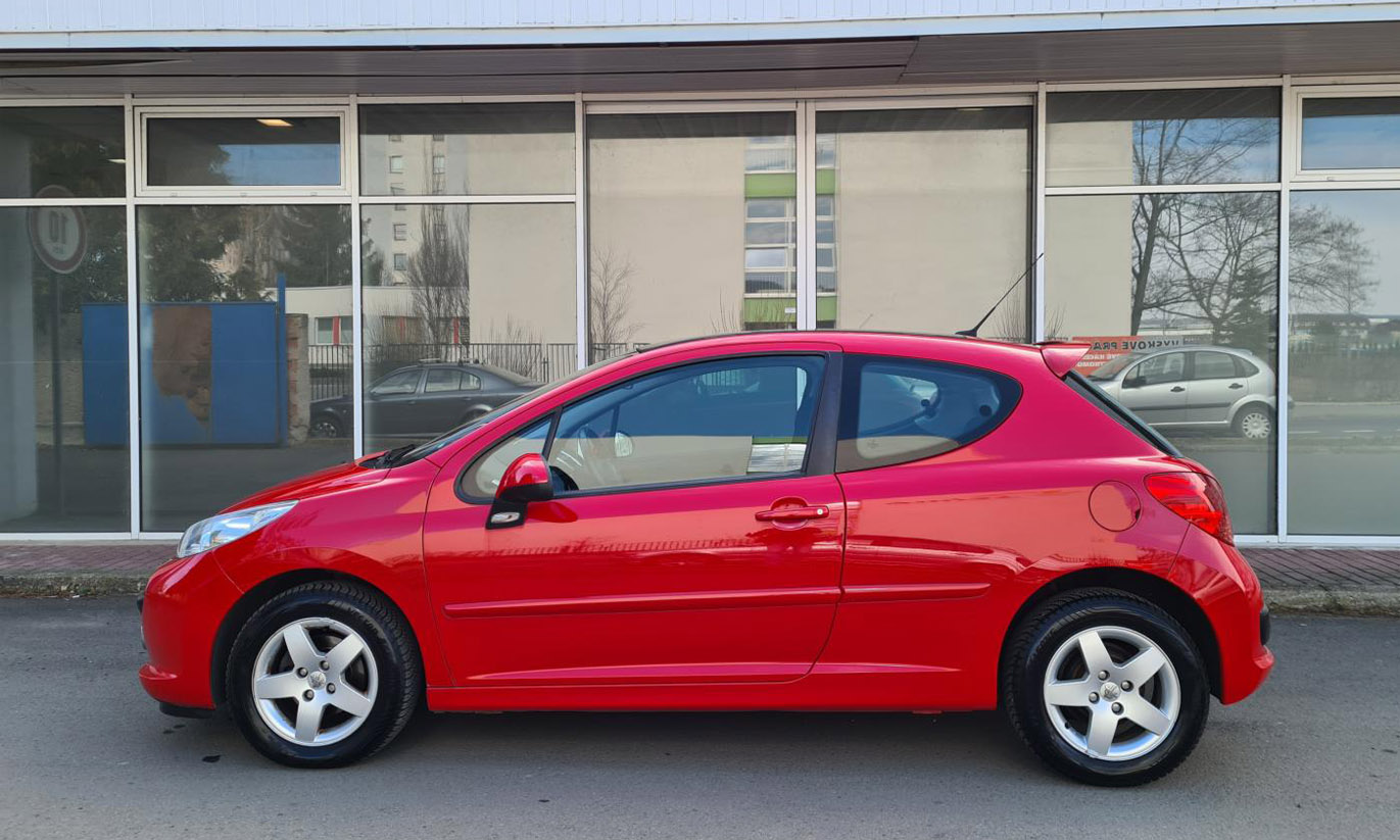 خودرو پژو 207 پاناروما، دنده ای